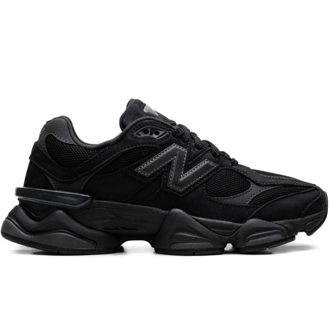 New Balance 8090 – Conceptz